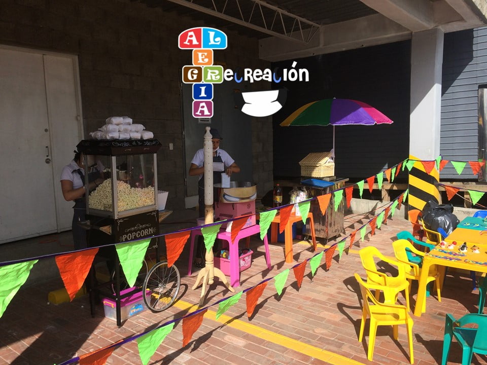 Catering y Alimentoss para eventos en Bogotá - Alegría y recreación